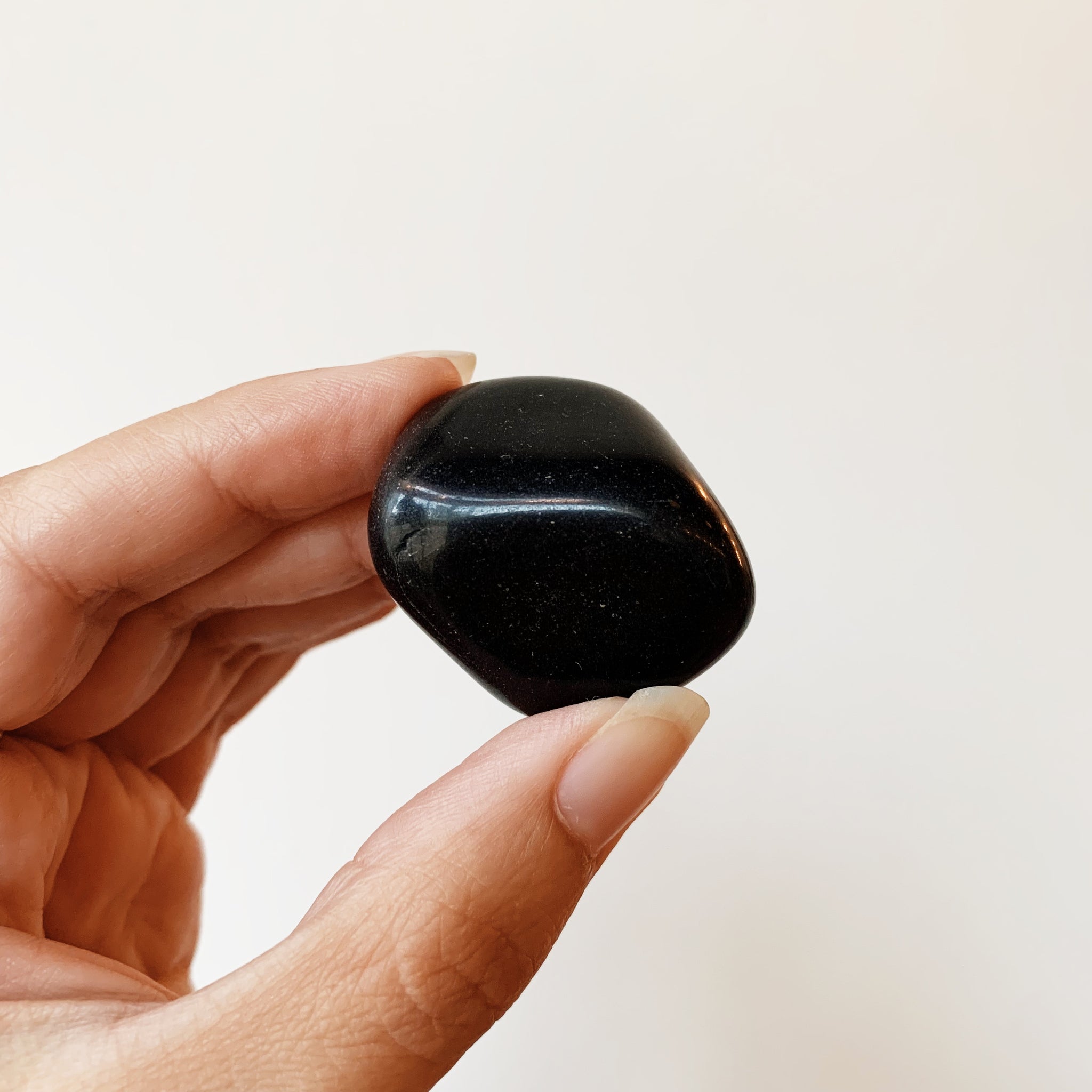 Step-by-Step Guide: How to Use A Scrying Mirror – Almanac Supply Co.